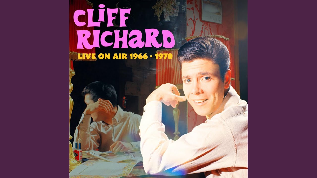 Blue Turns to Grey (with interview) (Live: London, 1 Jul 1966) - YouTube