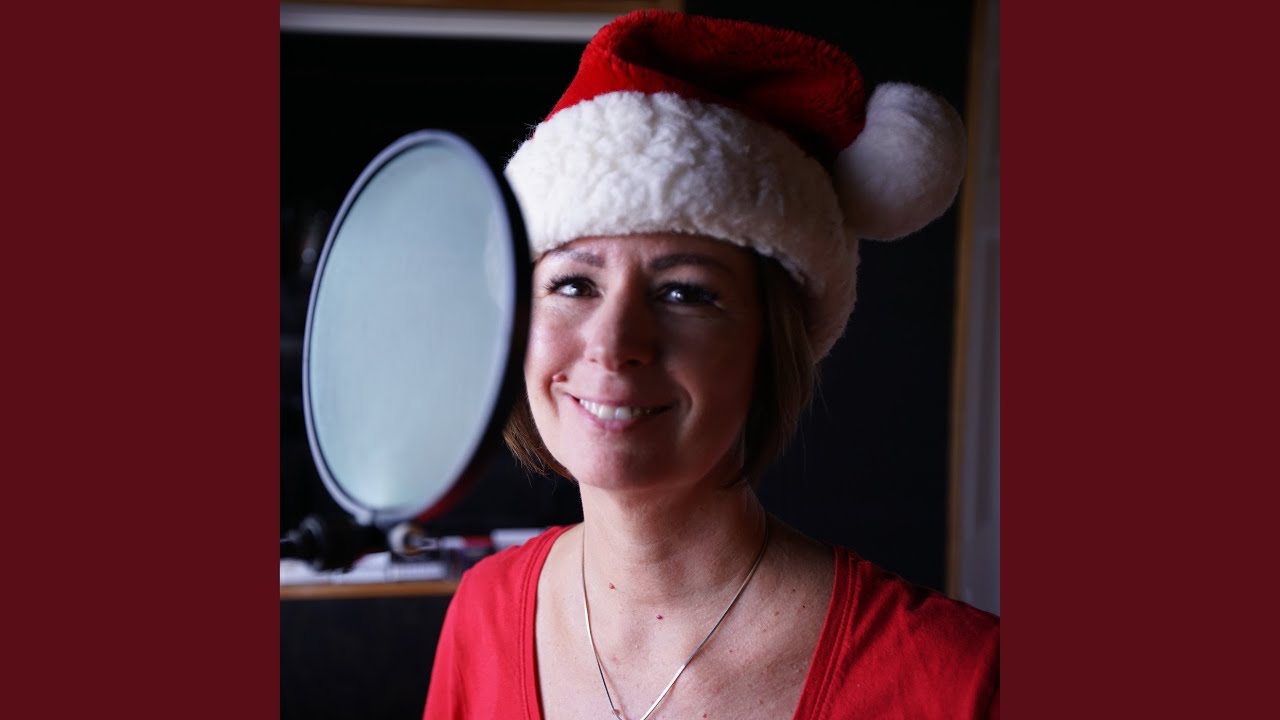 Mistletoe Time! - YouTube