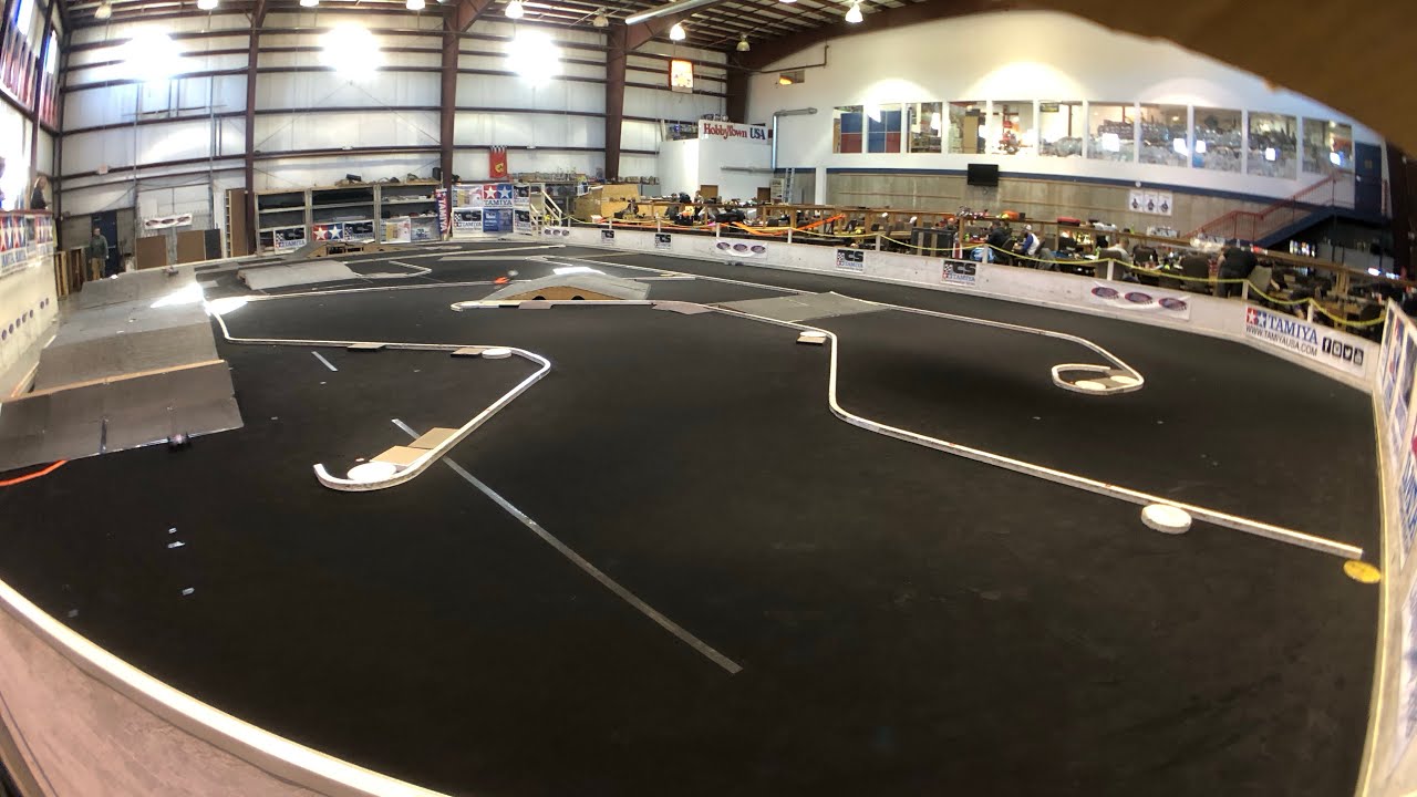 6amRC. HobbyTown HobbyPlex. Stadium truck A-main - YouTube