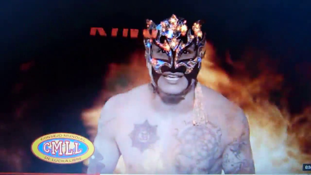 KING PHOENIX, PENTA EL 0M Y L.A. PARK EN EL 85 ANIVERSARIO DEL CMLL ...