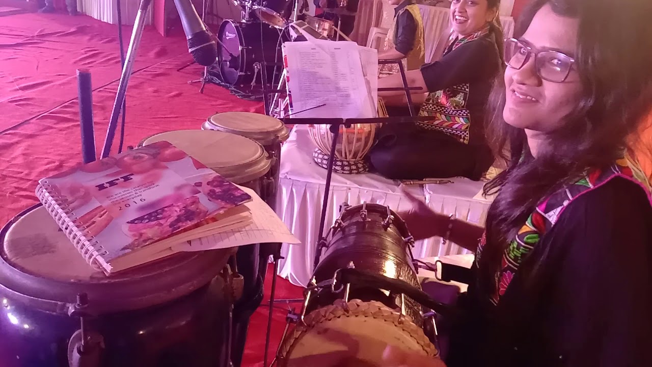 Well known Dholaki player of state Preshita More performing in # ...