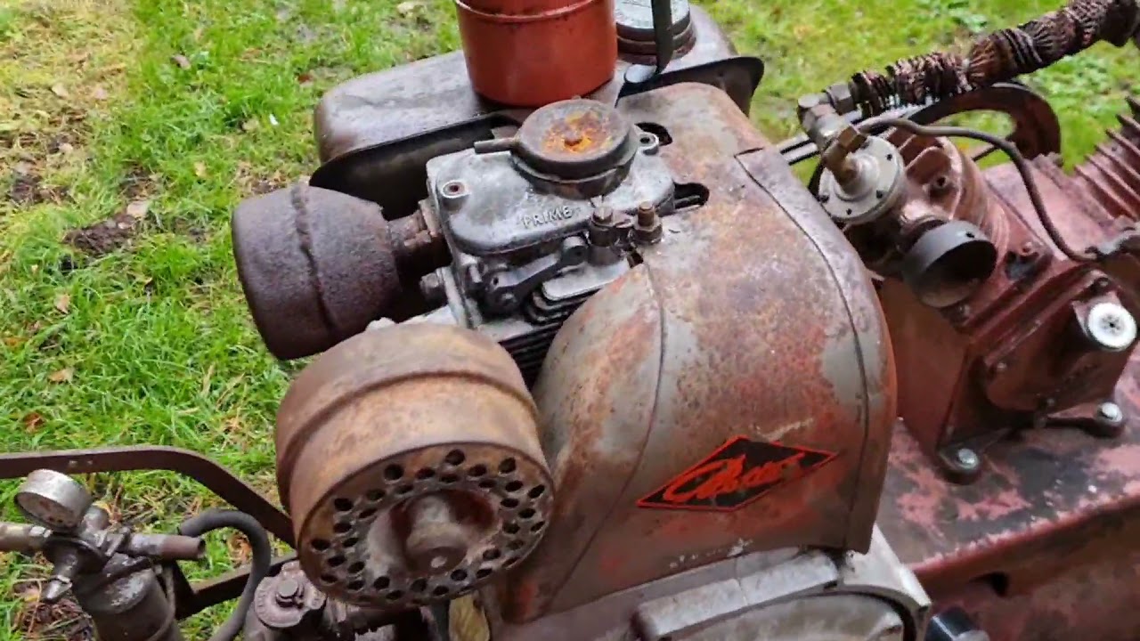 How to start, run and stop a Petter diesel engine - YouTube