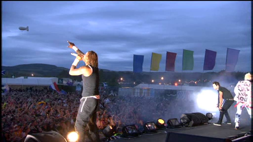 The Prodigy - World's On Fire - YouTube