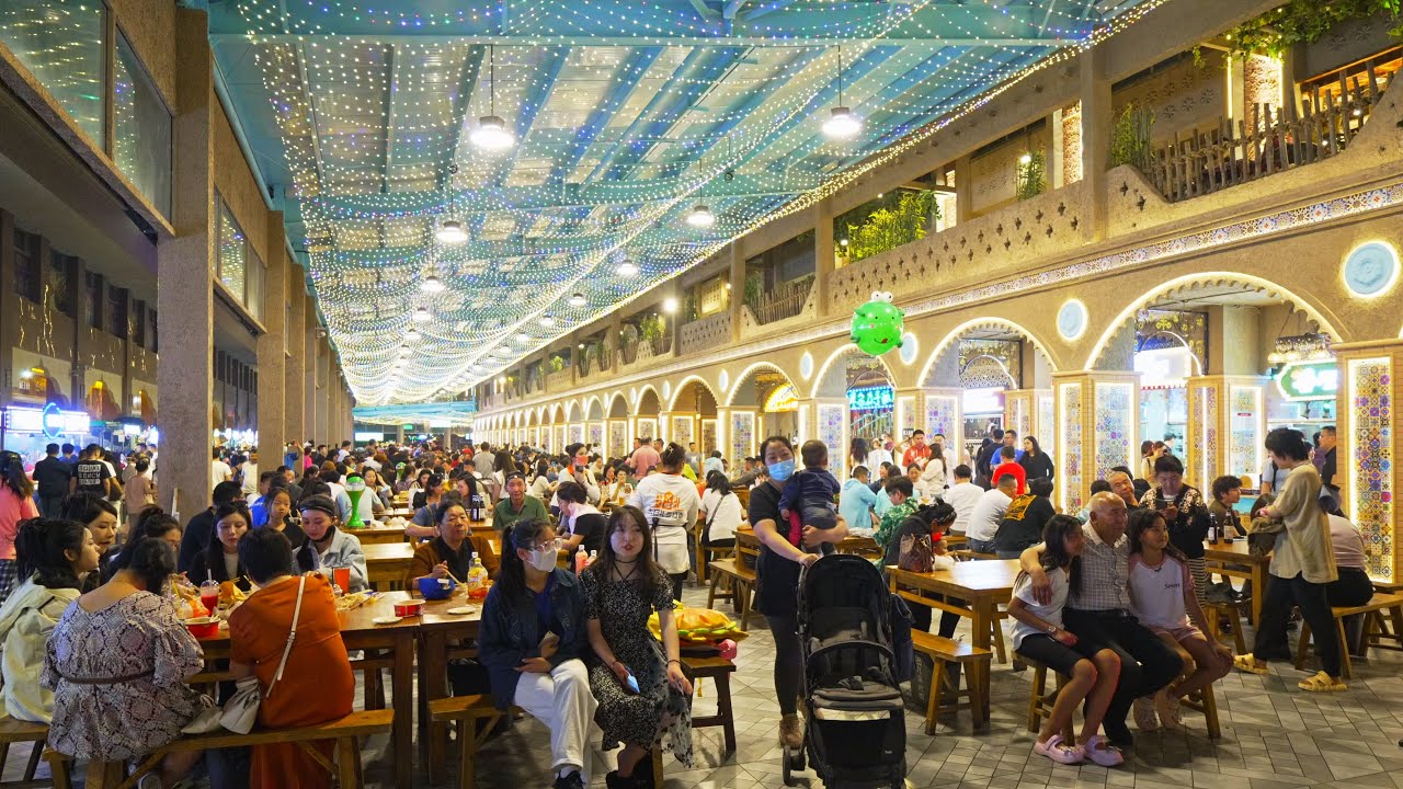 Xinjiang International Grand Bazaar, Urumqi, Xinjiang, China - YouTube