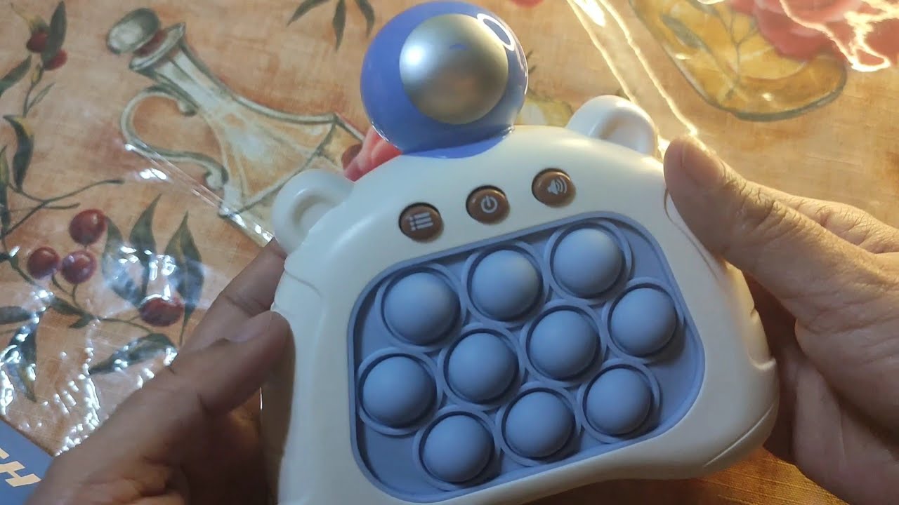 ASMR Satisfying Video | Unboxing and Review Astronaut Push Game Pop it ...