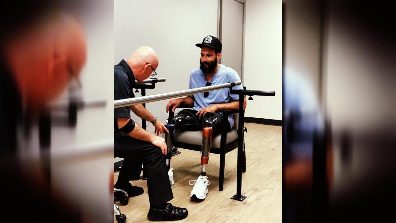 Man Who Lost Both Legs to Heroin Addiction Now Sober and Walking Again ...