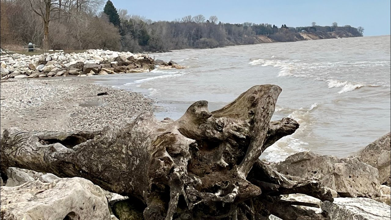 Lake Michigan Rock Hunt | Yoopers and CWAs! - YouTube