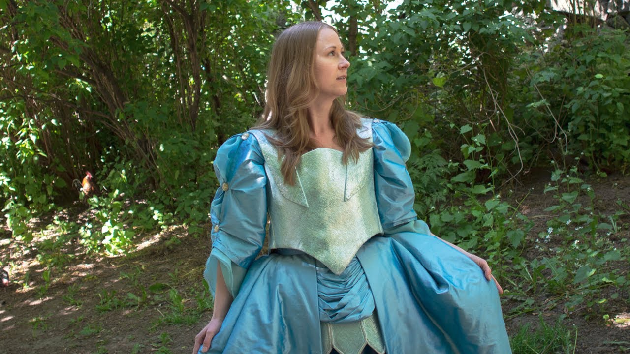 Elisabeth Hellström, sång - YouTube