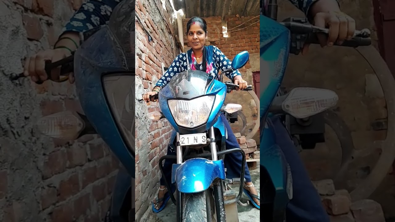 muh se bike chla rhe hai hum - YouTube