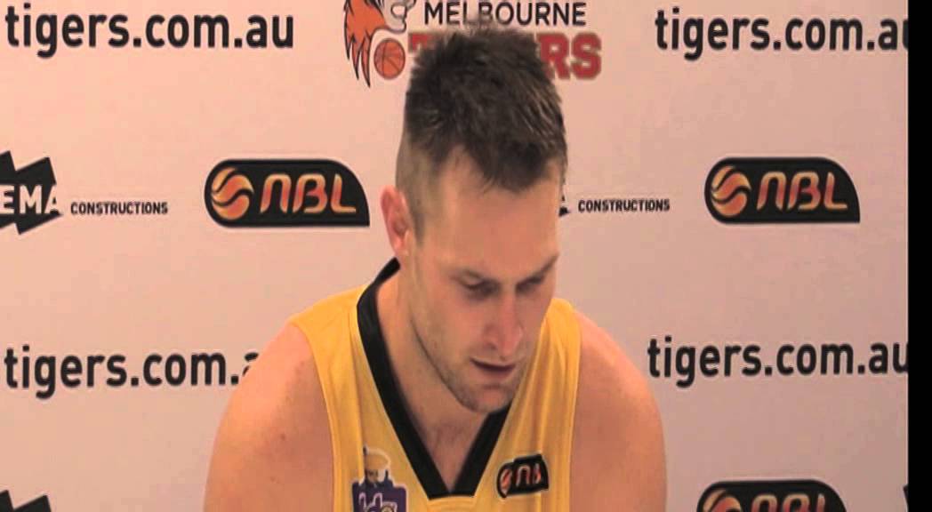 Tigers v Hawks Dec 27 - YouTube
