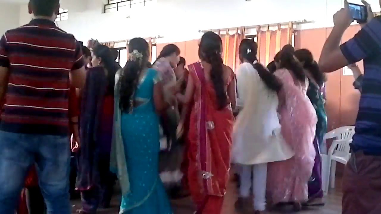 Sarada vilas college of pharmacy Mysore longi dance of girls and boys ...