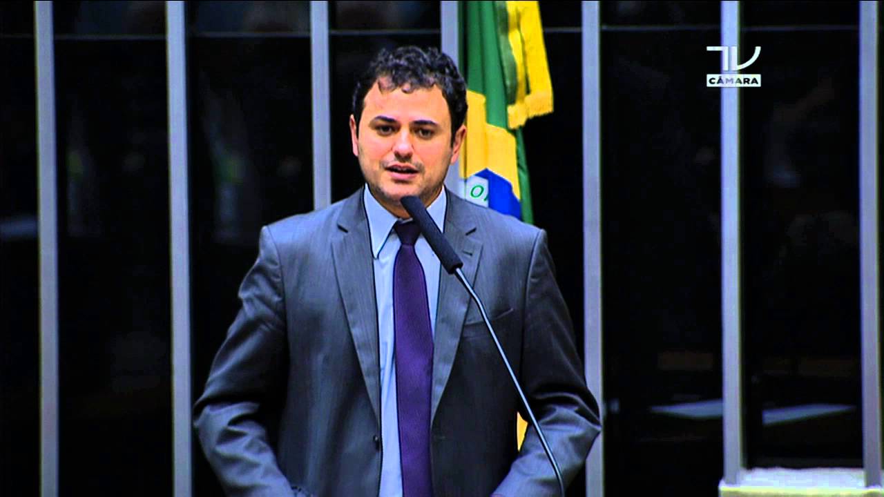 Deputado Glauber Braga afirma que não houve crime de responsabilidade ...