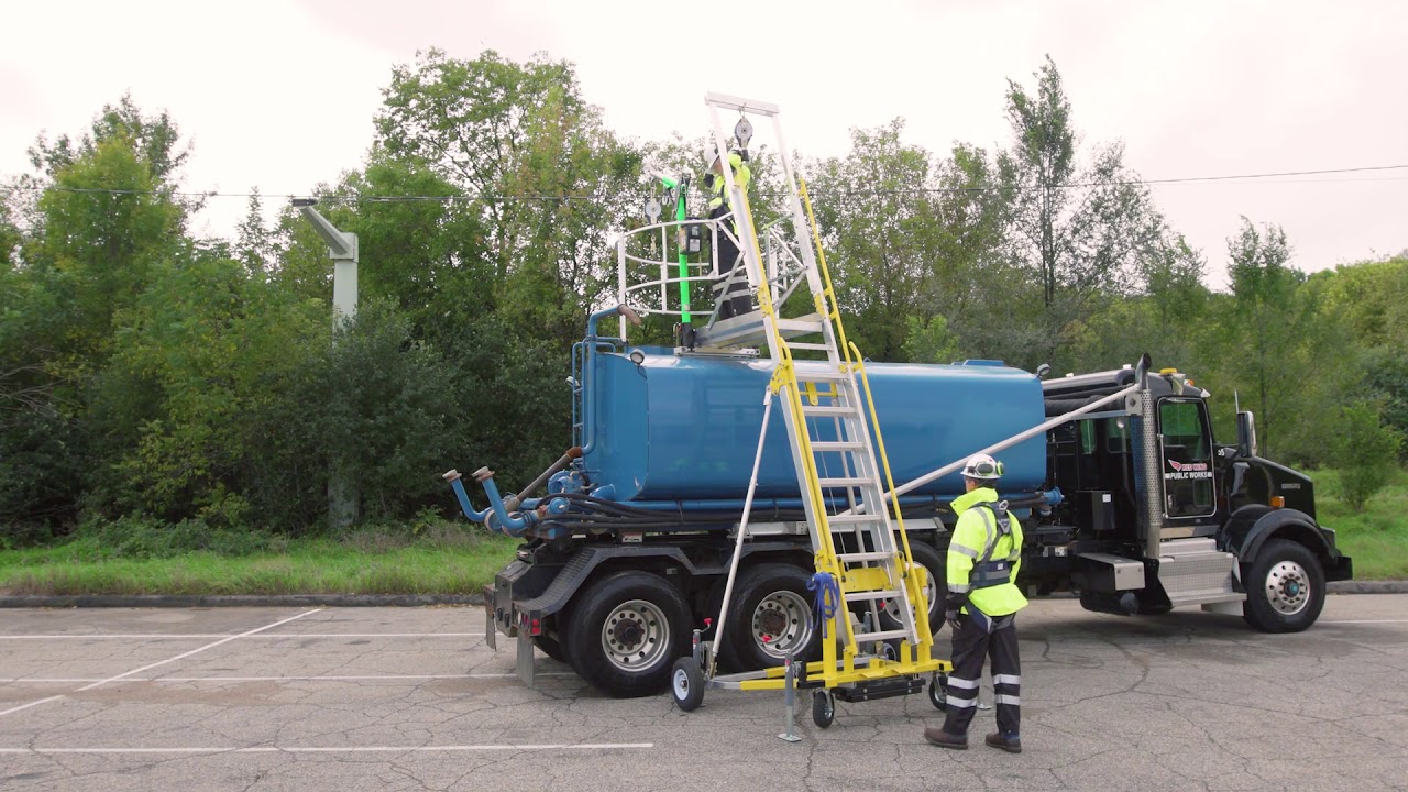 3M™ DBI-SALA® Flexiguard™ Adjustable Portable Access Ladder System ...