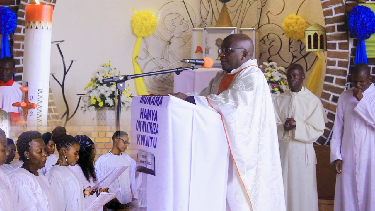 English & Runyankore Rukiga Mass @ Uganda Martyrs | Easter | Mukirike ...