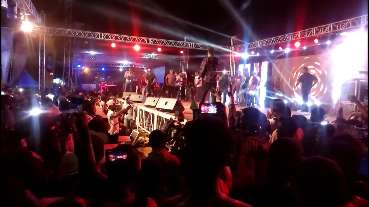 PENT Hall Week-18 Pappy Kojo's performance - YouTube