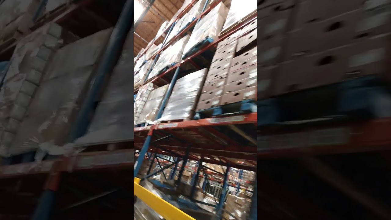 Traderjoes warehouse "Deli Puller" - YouTube