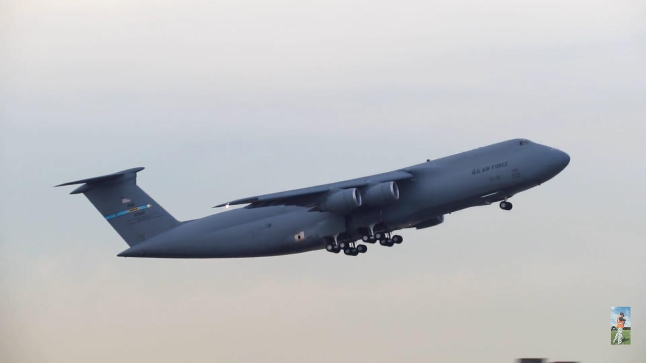 RARE U.S. Air Force Lockheed C-5M Super Galaxy [85-0001] Departs O'Hare ...