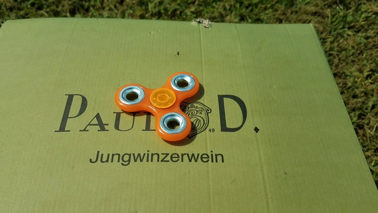 Advanced fidget spinning - YouTube