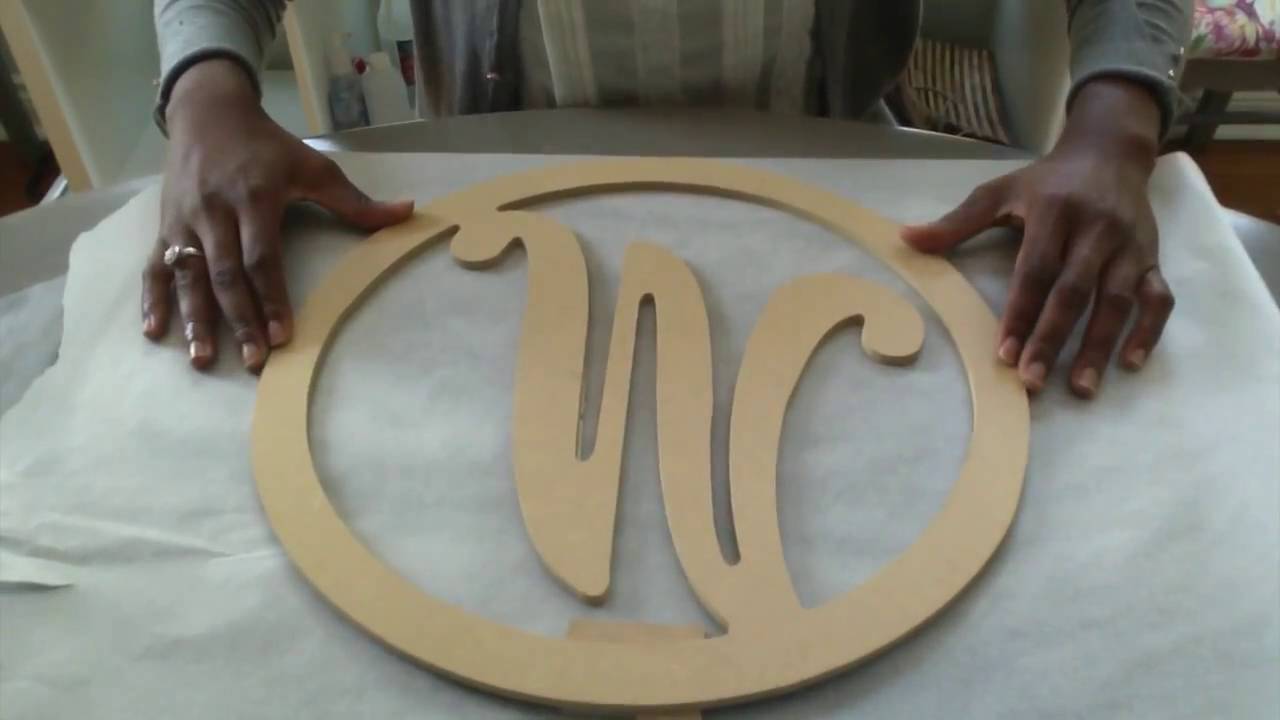 Painting Wood Letters with Viva Decor Inka Gold - YouTube