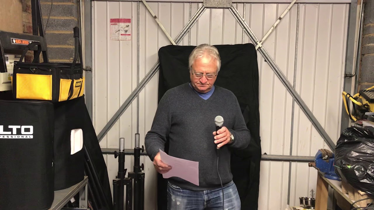 Dave the rave passing time in his own style - YouTube