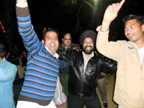 GULSHAN KOMAL & HAPPY RANDEV new song HO GEYA SHARABI.wmv - YouTube