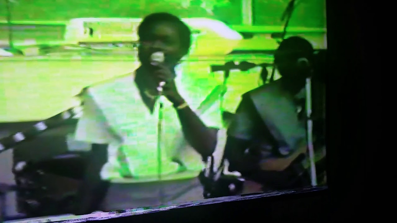 Busy body, Double Exposure band 1984 - YouTube