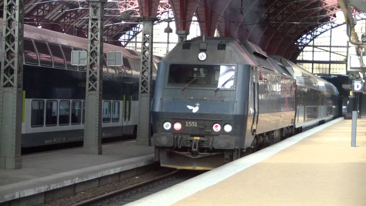 Diesel locomotive class ME #3 - Trains in Copenhagen - YouTube