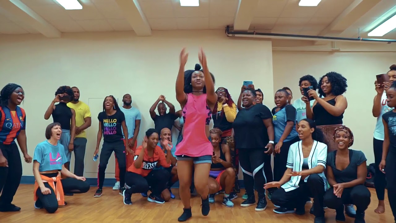 Flavour -Time to party ft. Diamond Platnumz Official Dance Video - YouTube