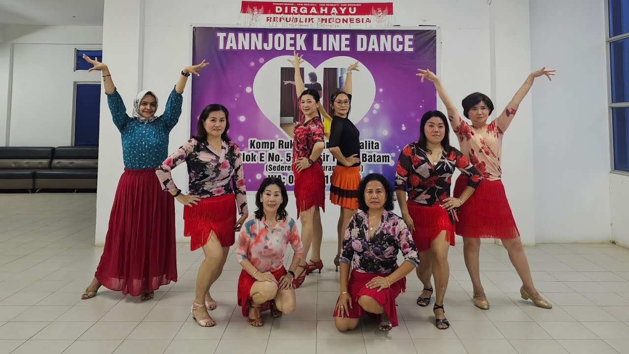 Lan Hua Cao Cha Cha (兰花草恰恰) Line Dance - High Beginner - YouTube