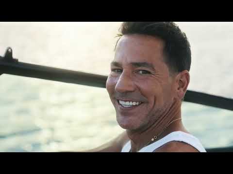 Héctor Montaner - Amor Del Bueno (Video Oficial)