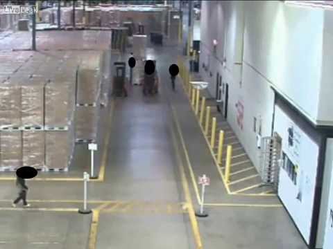 Forklift Accident: Ensure a Clear Line of Sight