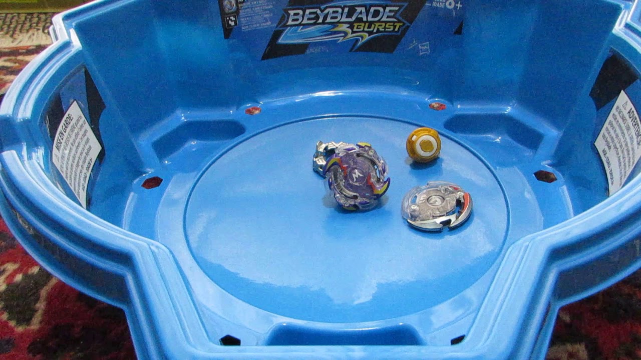 Beyblade Burst - Dark Doomscizor .V.X vs. Wild Wyvron .F.R - YouTube