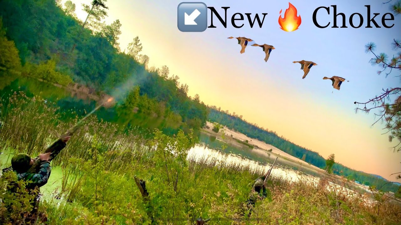 Opening Day DUCK HUNTING 2022-23 over Flowed River (LONG SHOTS) Ca NE ...