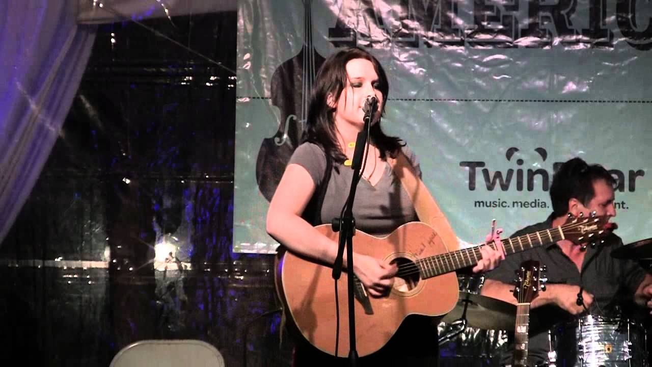 Hannah Thomas Band (2/7) - YouTube