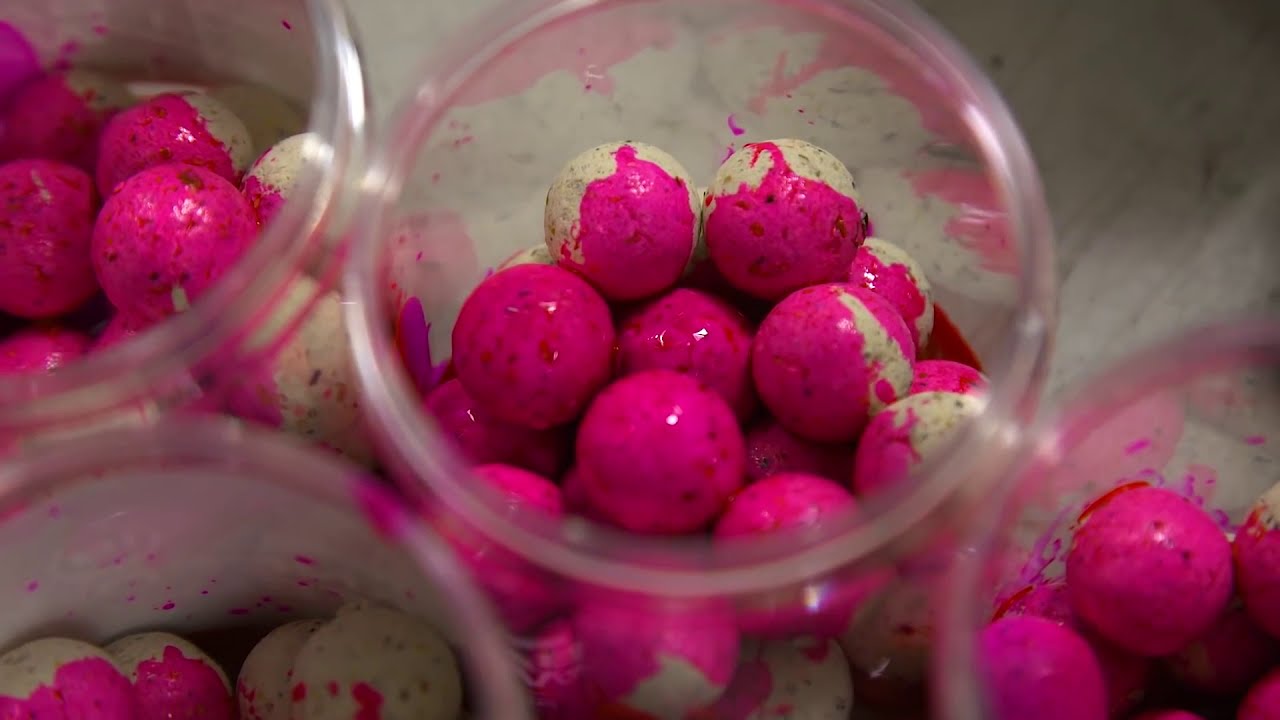 Neil Spooner talking GOO hook bait choice and catching - YouTube