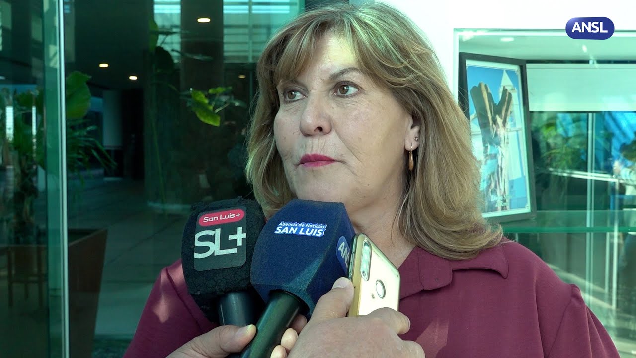 Sandra Chain, intendenta de Lavaisse - YouTube