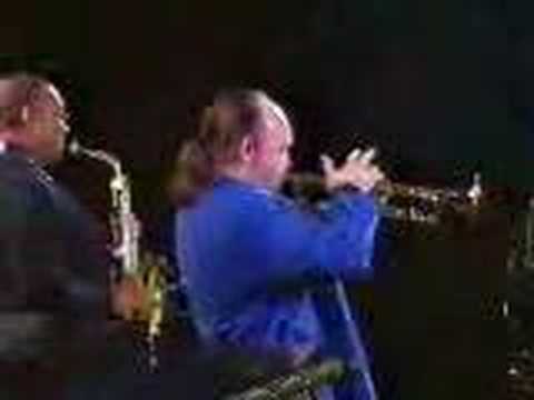 James Morrison Trumpet Solo, circular breathing - YouTube