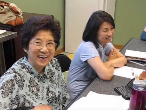 Playing Pictionary in Connection ESL Class - YouTube