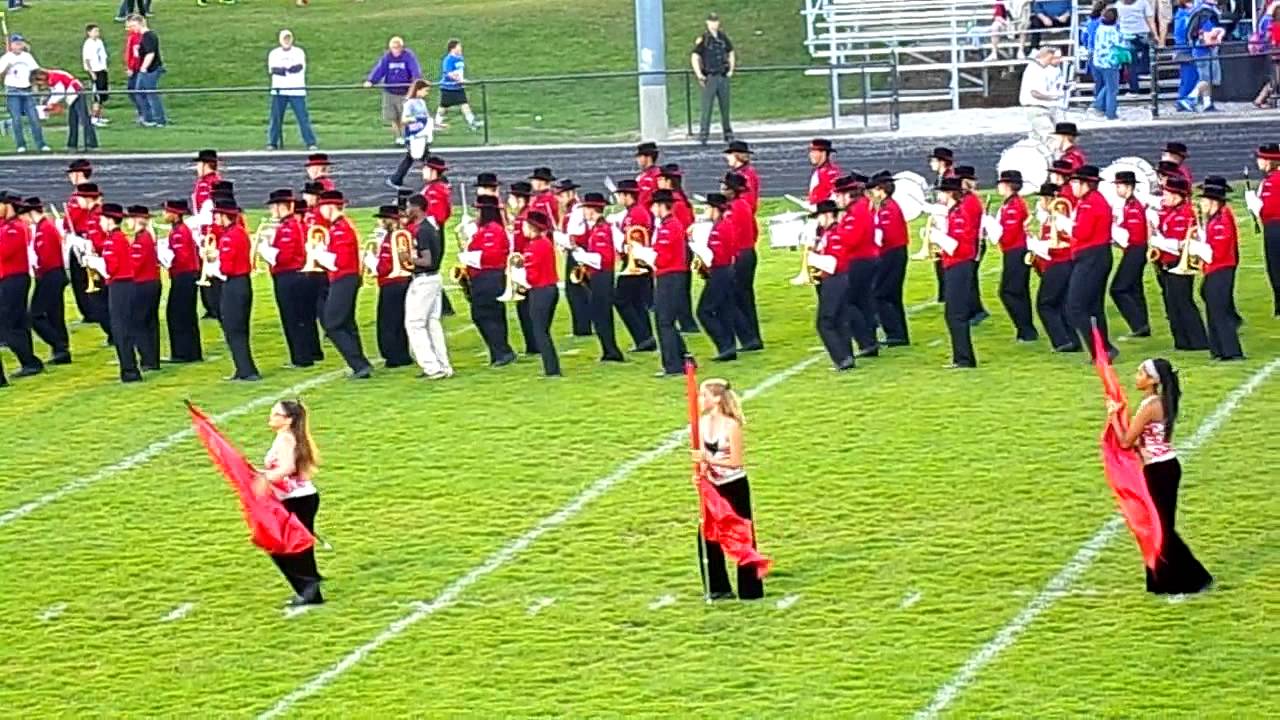 Kent Roosevelt Rough Riders Football team enters field before Ravenna ...