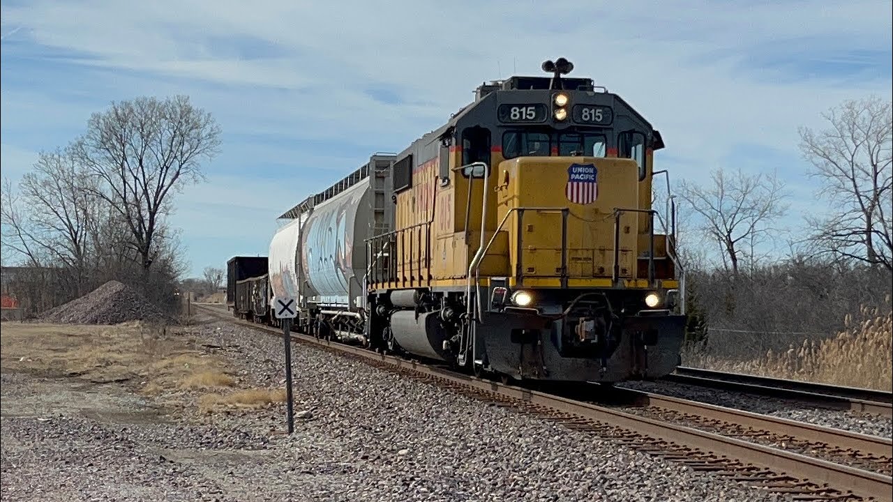 UP 815 north | Des Plaines, IL | 2/28/25 - YouTube