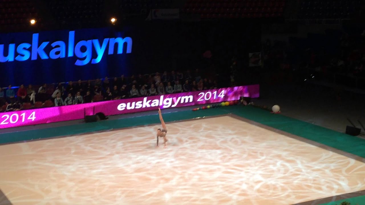 Victoria Mazur (Ukraine) - Euskalgym 2014 Gala - YouTube