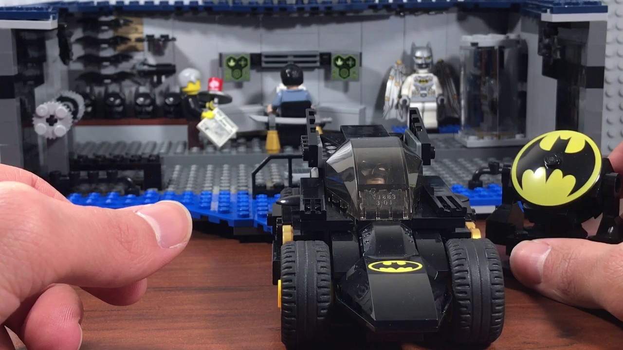Lego Batcave MOC - YouTube
