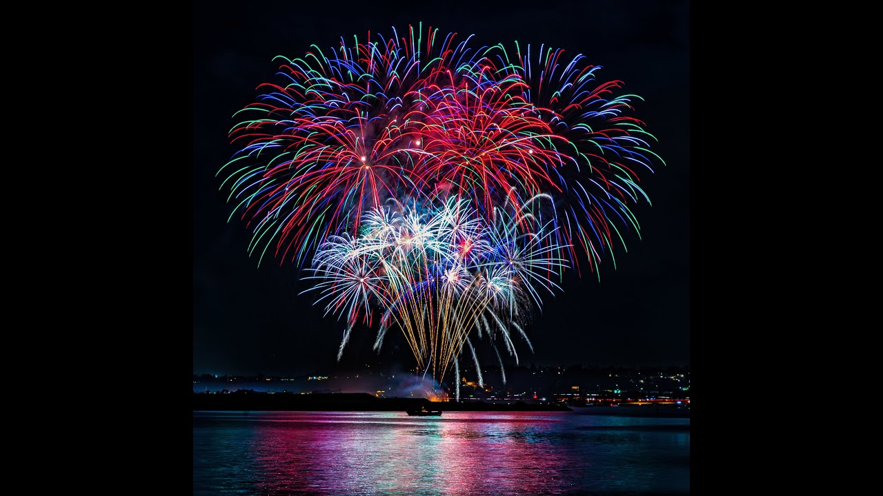 Virtual Fireworks Show - YouTube
