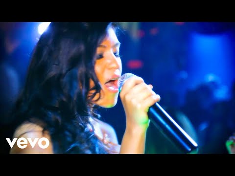 Edward Maya - Stereo Love (Mia Martina Live Edit)