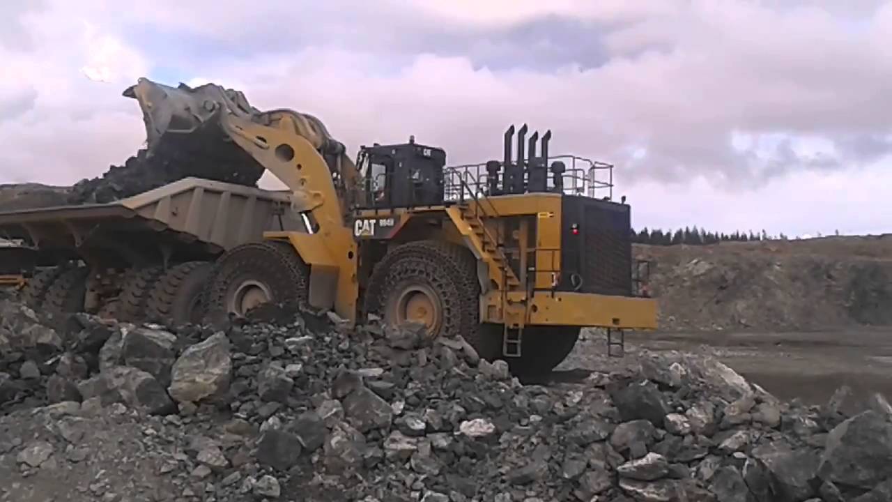 Loader Cat 994H - YouTube