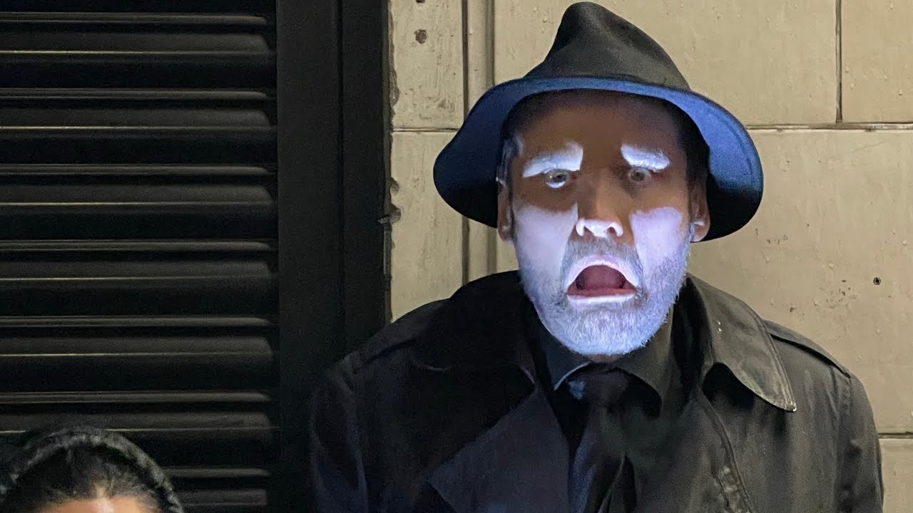 Bearded Wonder visits London England with EF Tours - YouTube