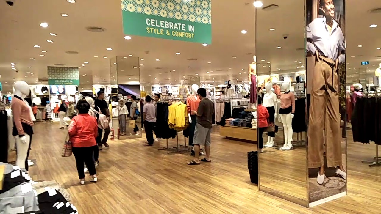 Counter Uniqlo, 23 Paskal - YouTube