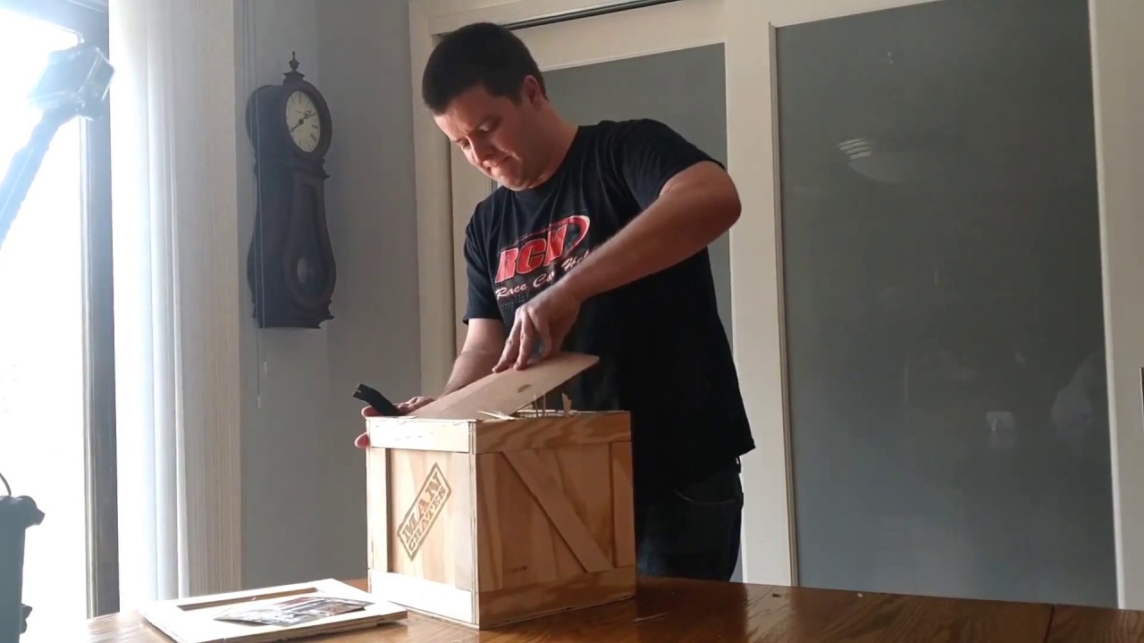 Man Crates! Unboxing my Man Crate for my birthday! 2x speed unboxing ...
