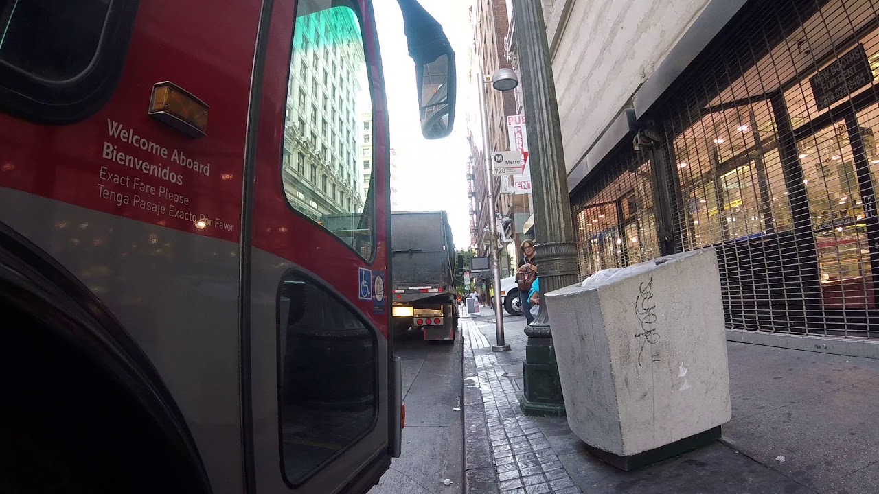 Metro 720 Rapid Bus driver diving into cyclist - YouTube