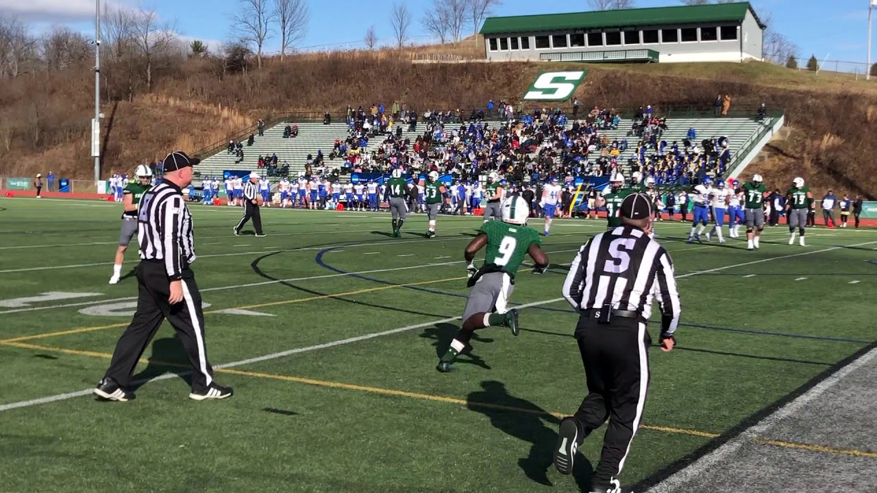 Roland Rivers lofts a ball up for Jermaine Wynn - YouTube